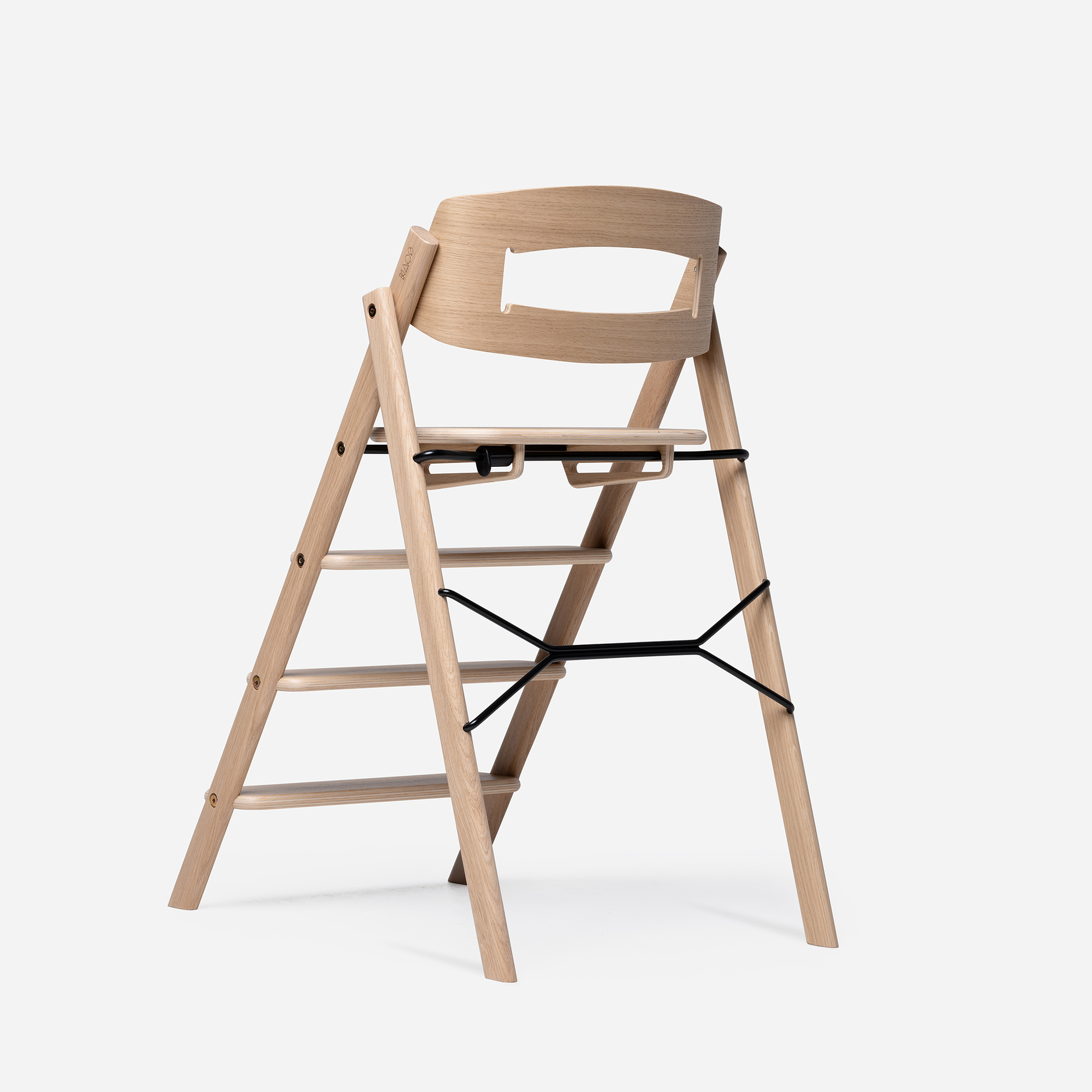 KAOS Klapp High Chair in wood – fold-flat, timeless design